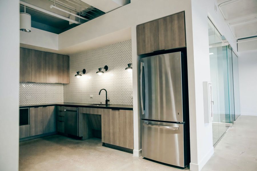 Advancial Tower » The Gordon Highlander Corporation | Dallas, Houston ...